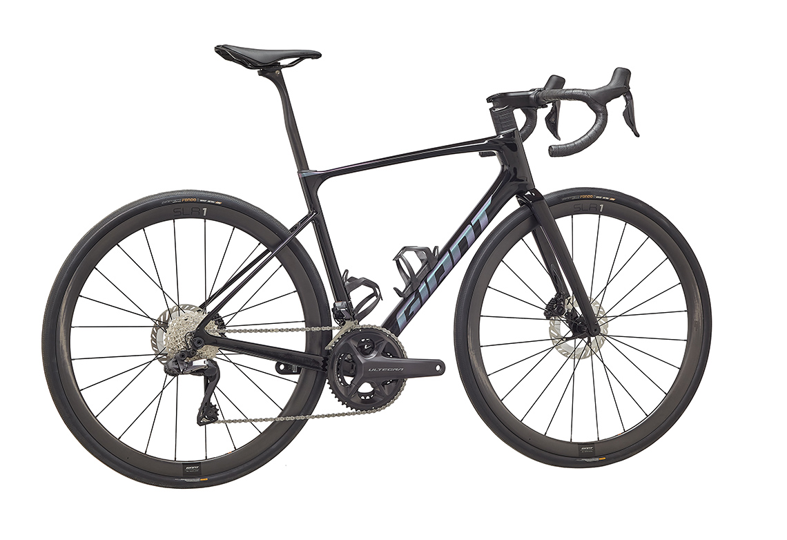 High Performance Endurance Road Bike | Giant Defy Advanced Pro (2024) | Giant Bicycles UK